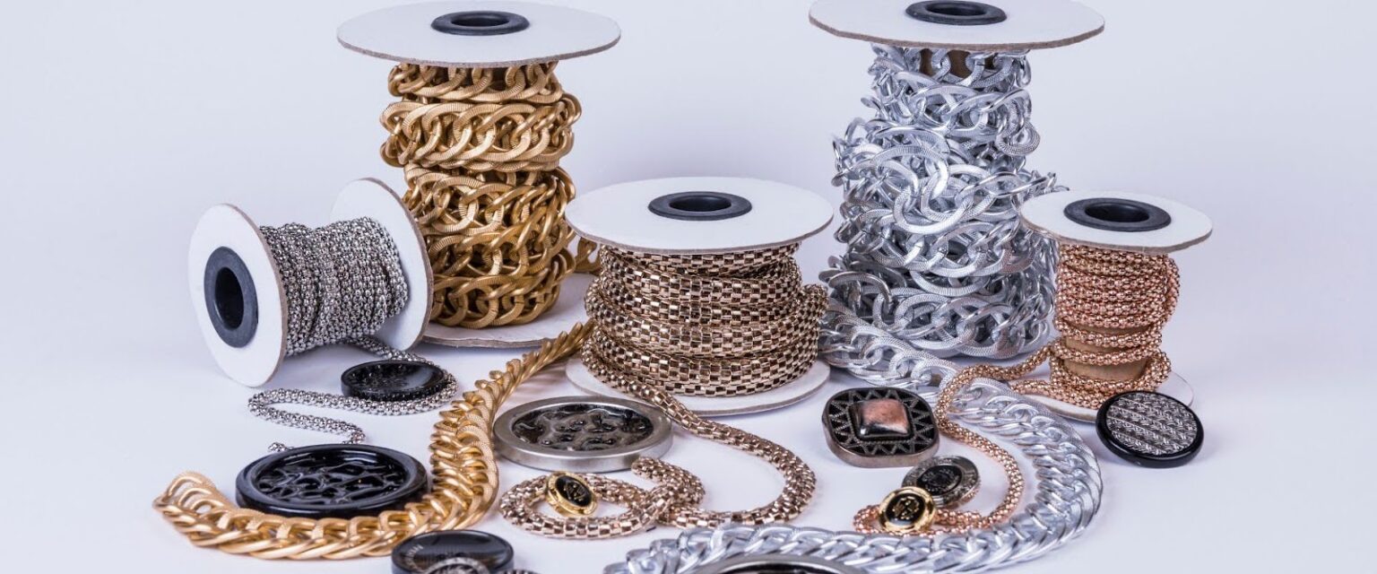 Jewelry Chain Thickness Guide: How to Choose the Right Width
